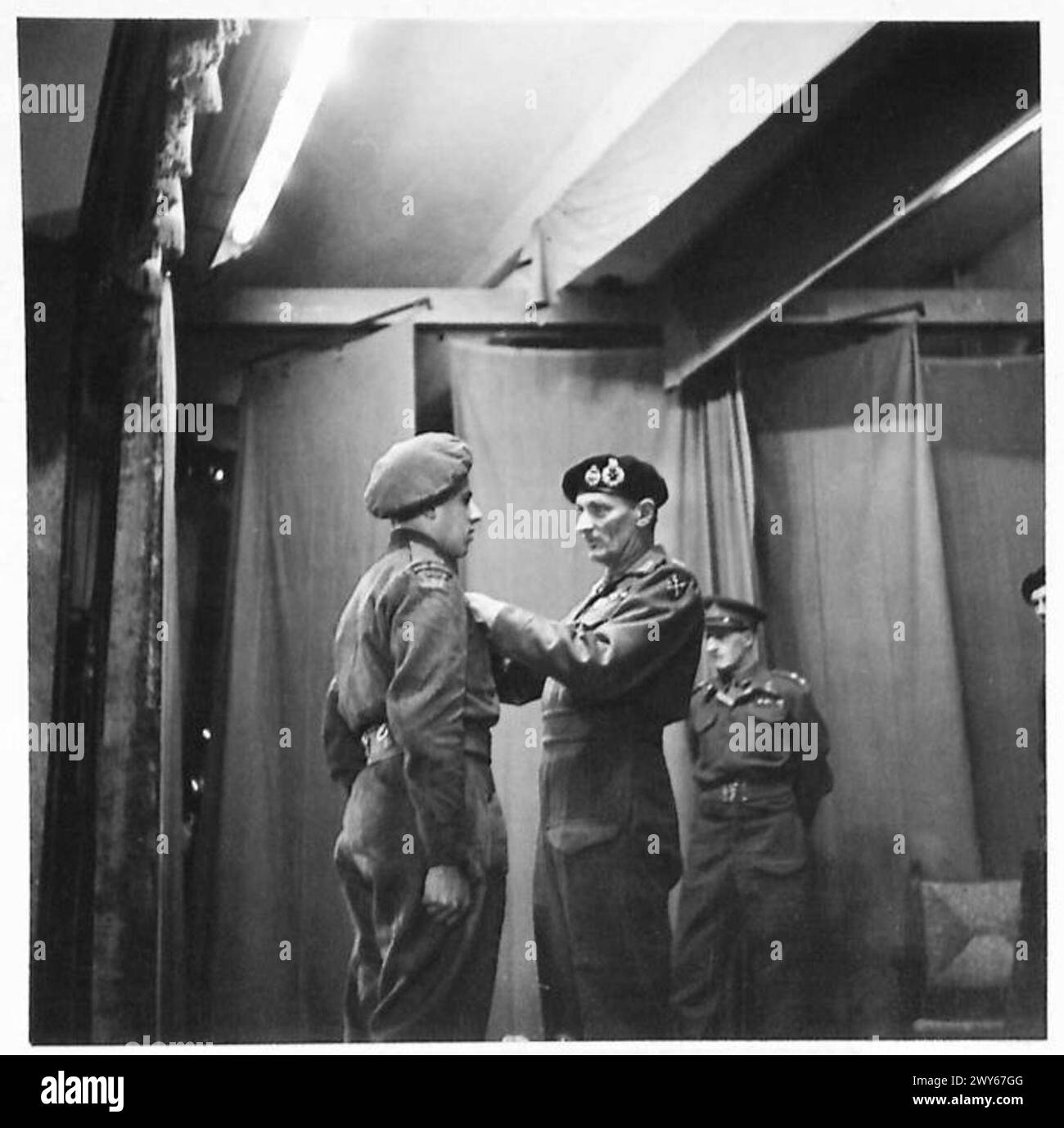 FIELD-MARSHAL MONTGOMERY AT INVESTITURE/53 (WELCH) DIV INVESTITURE AT ...