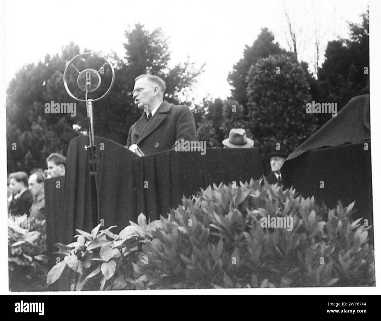 Minister for culture Cut Out Stock Images & Pictures - Alamy