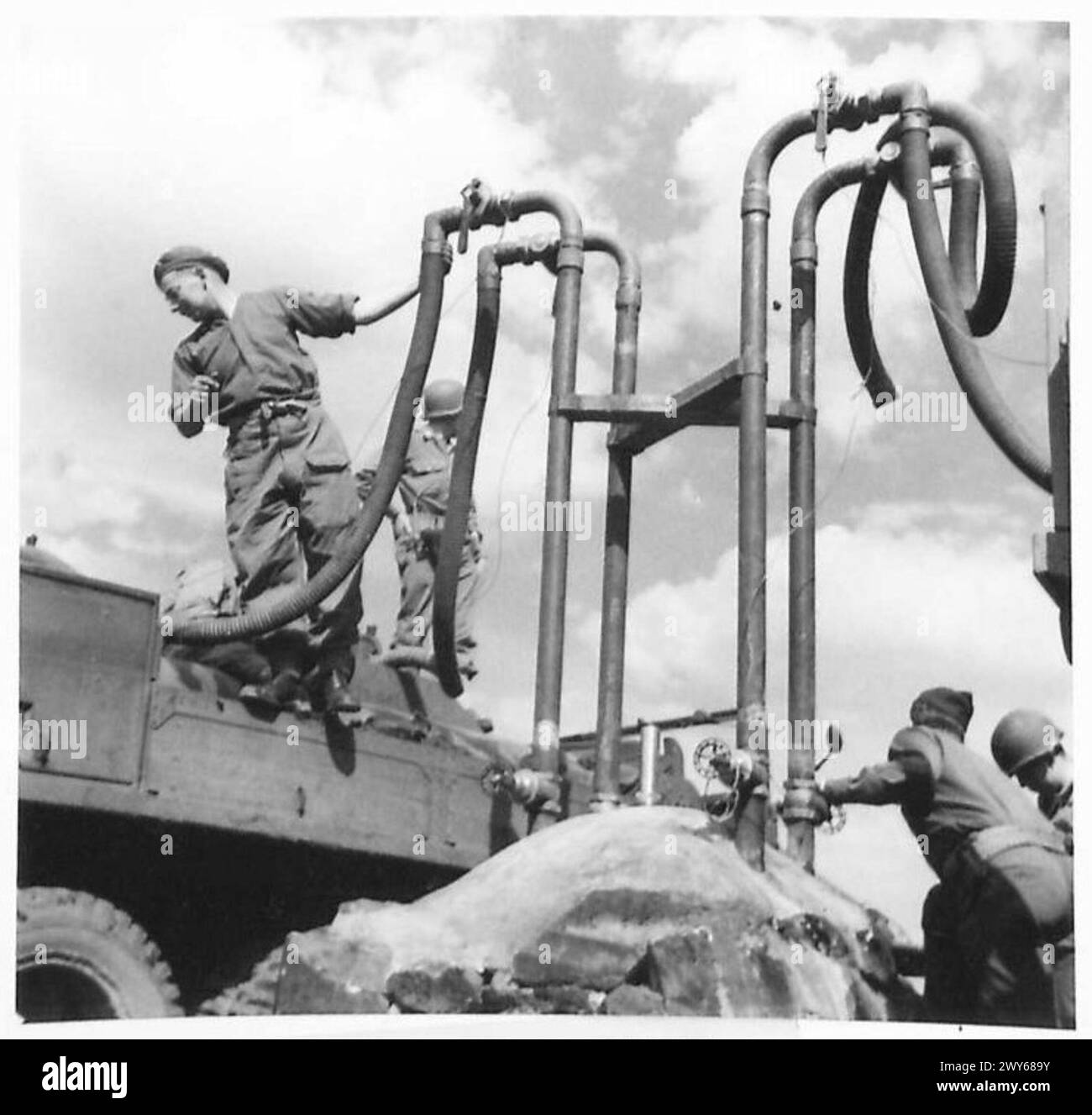 SPECIAL ASSIGNMENT FOR TN5 - The following pictures consist of tankage ...