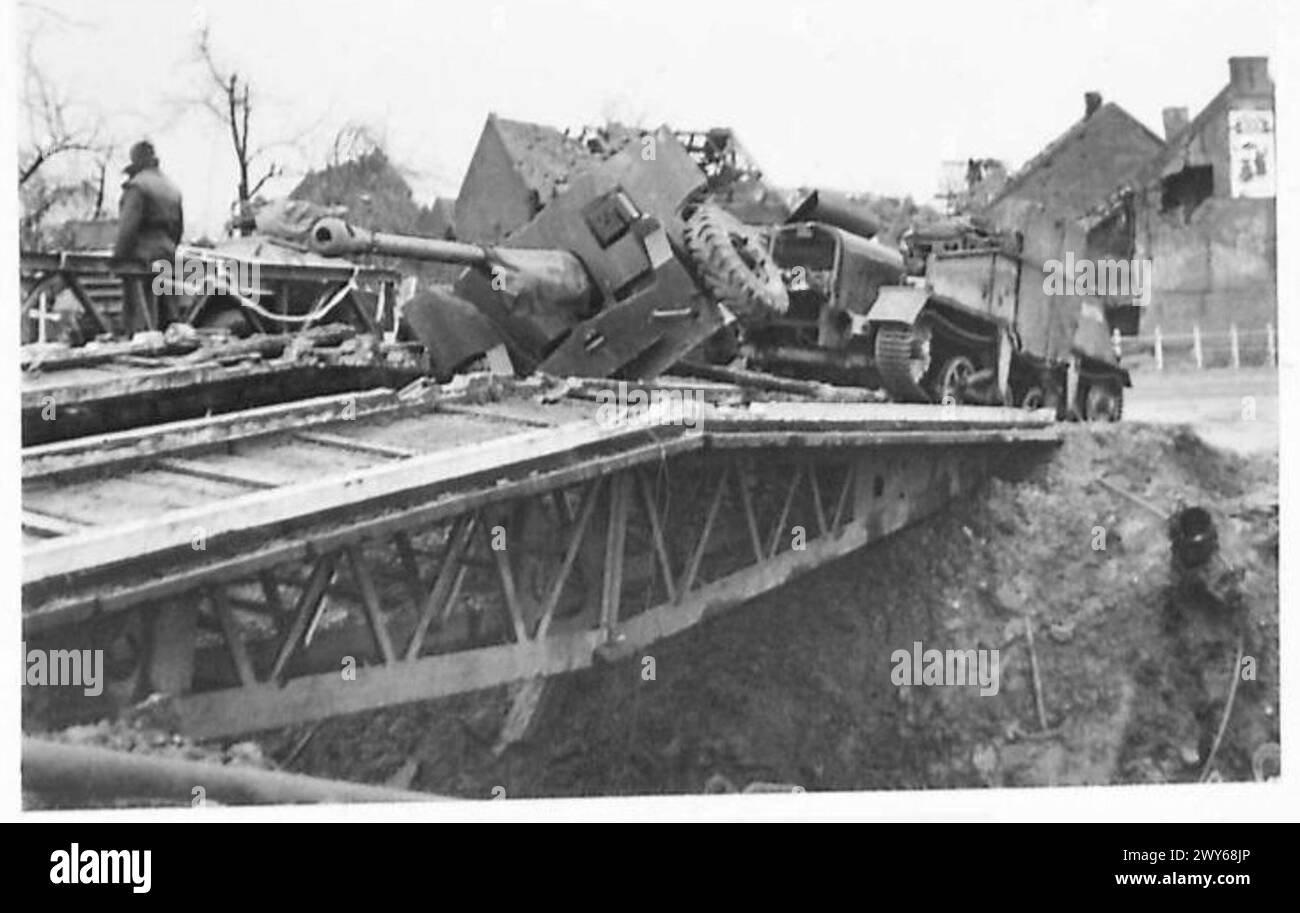 12 CORPS ADVANCE - One gun that tidn't make it - This 6-pdr anti-tank ...