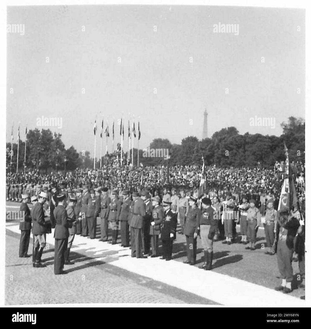 French army in action Cut Out Stock Images & Pictures - Alamy