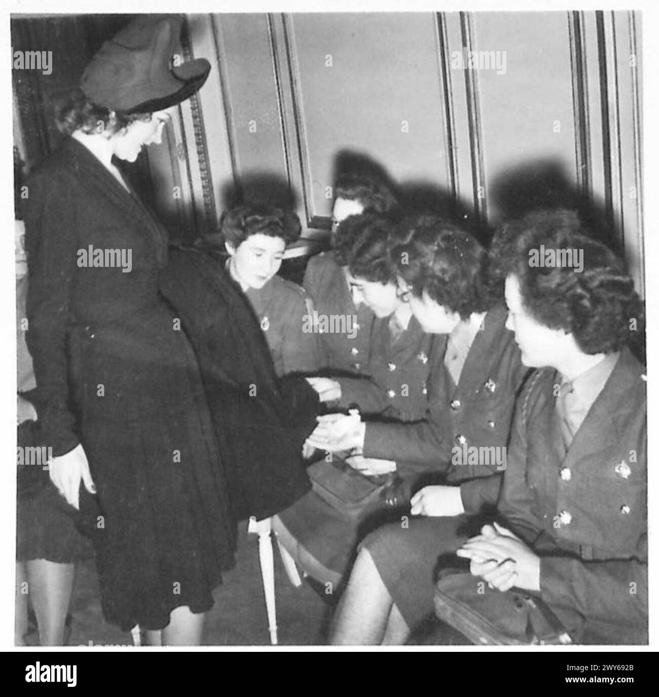 Fashion show france Black and White Stock Photos & Images - Alamy