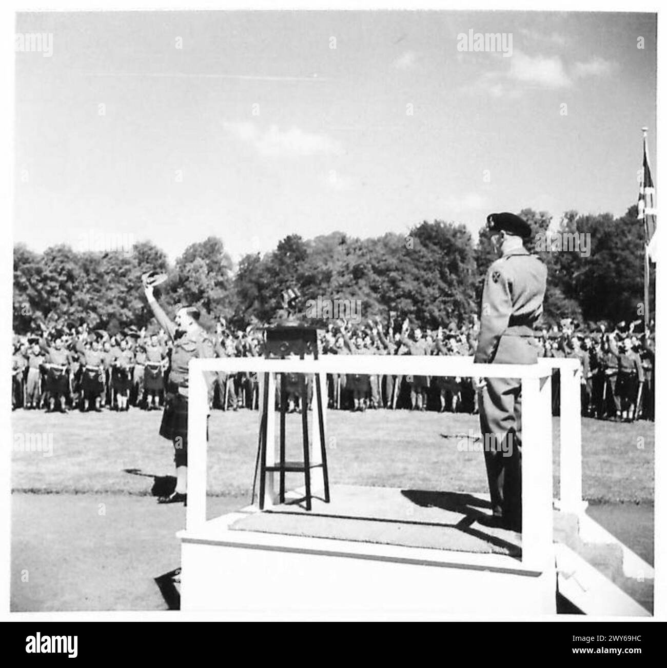 FIELD MARSHAL MONTGOMERY INSPECTS UNITS OF THE 15TH SCOTTISH DIVISION ...