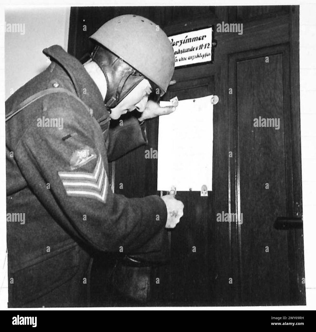 Notice of removal Black and White Stock Photos & Images - Alamy