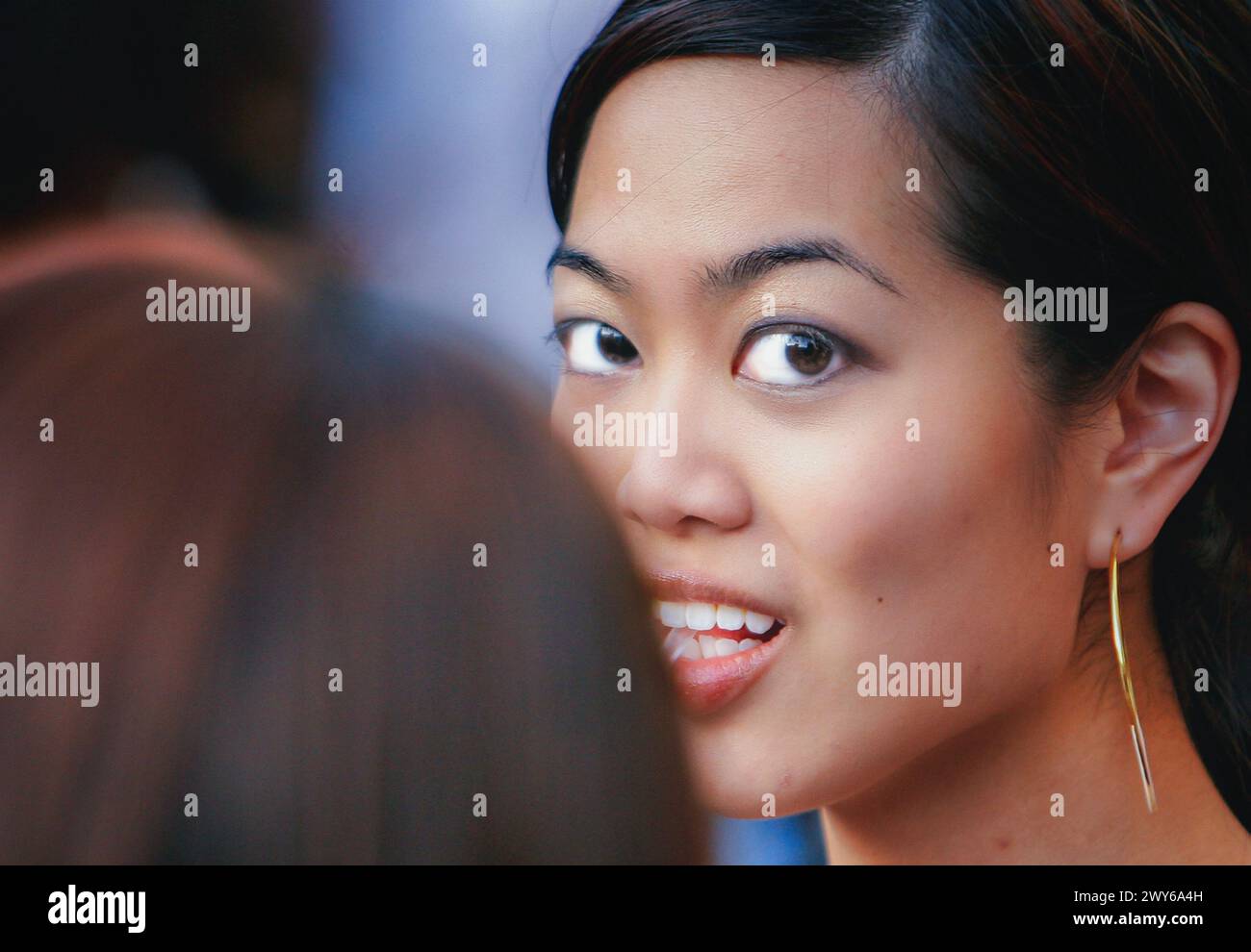 A face in the crowd Stock Photo - Alamy