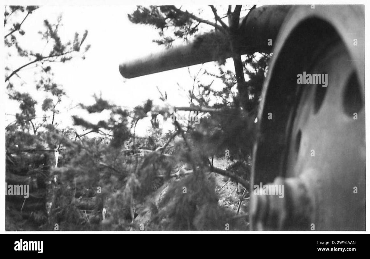 15 cm gun hi-res stock photography and images - Alamy