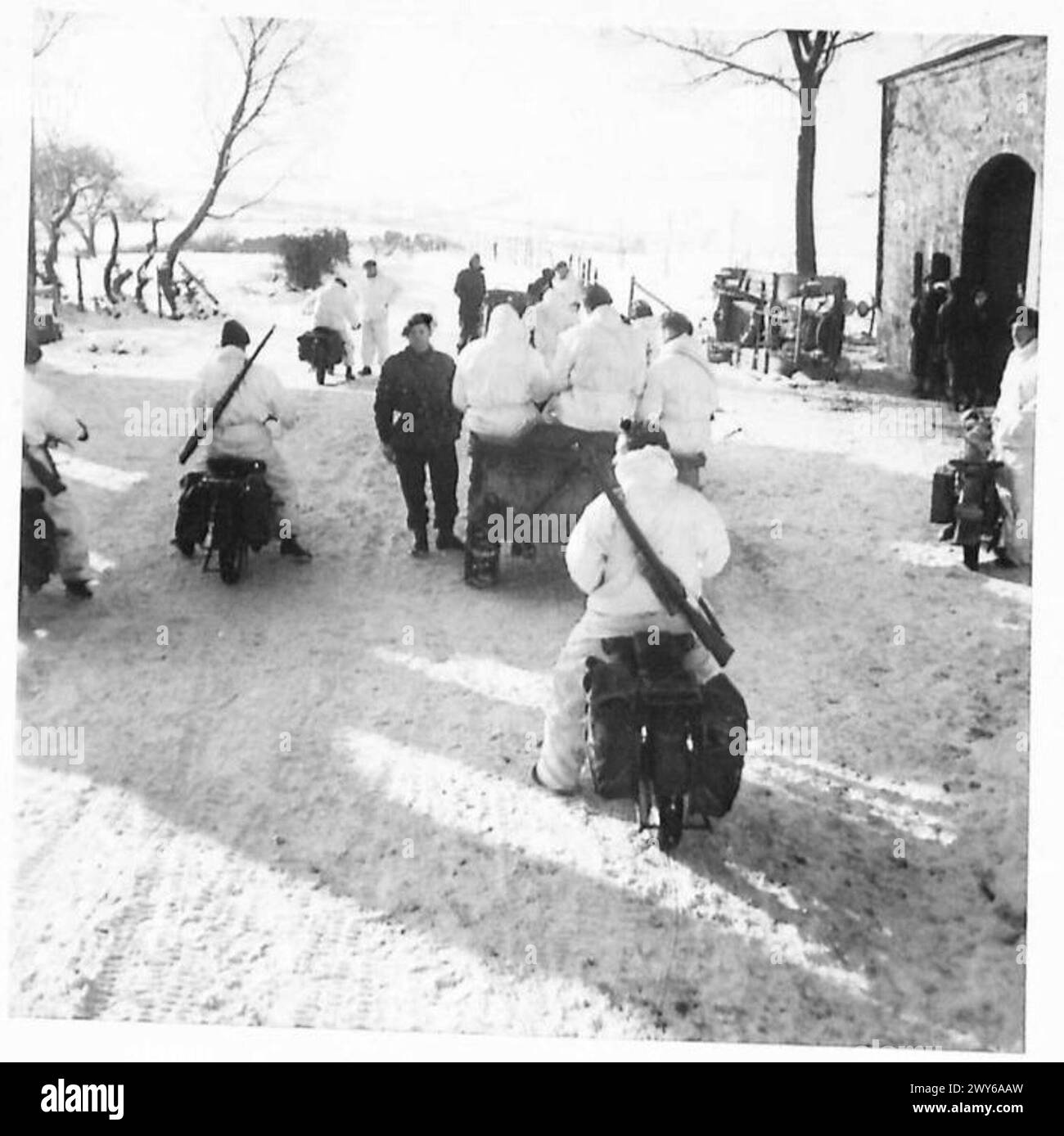 Group armed personnel in Cut Out Stock Images & Pictures - Alamy