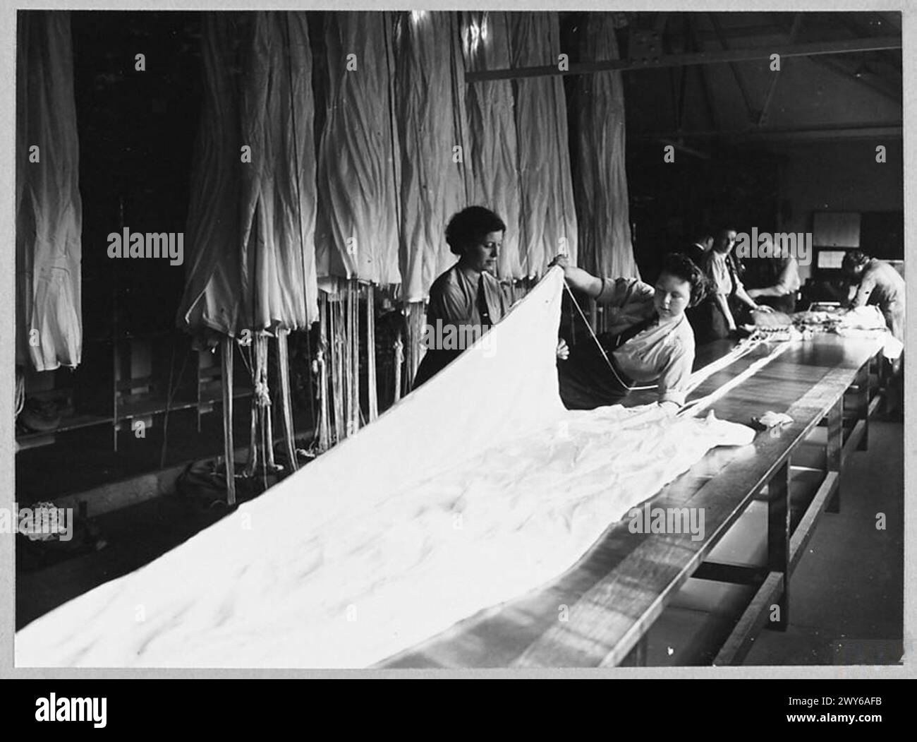 War time stations hi-res stock photography and images - Alamy