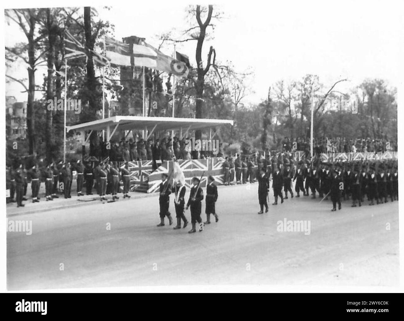 BRITISH VICTORY PARADE IN BERLIN - Personnel from HMS "Pembroke" [R.N ...