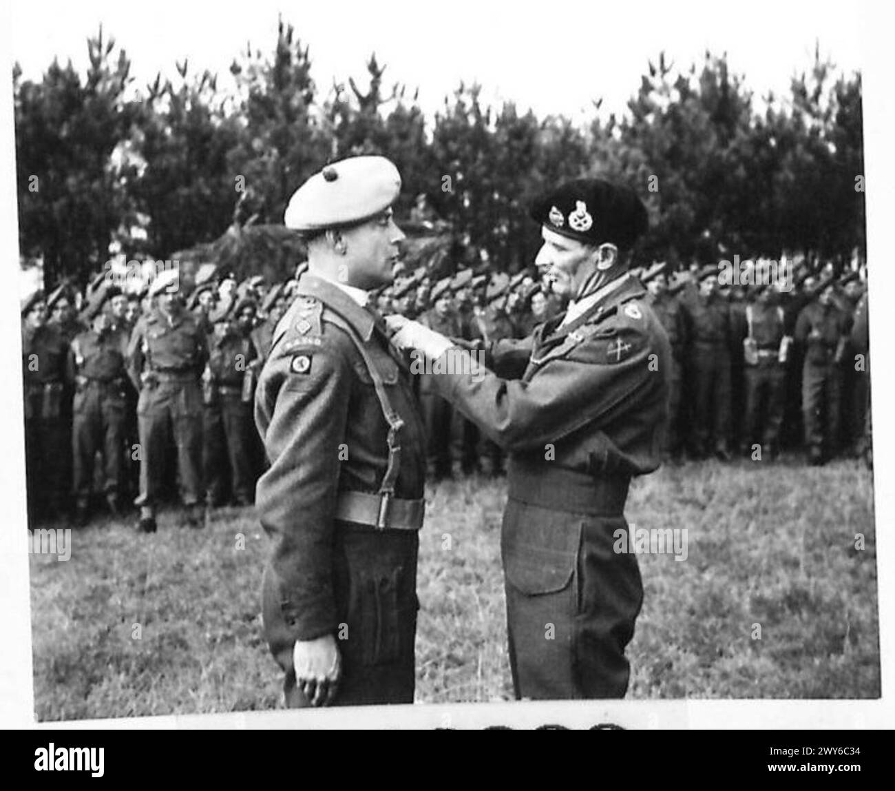 FIELD MARSHAL MONTGOMERY DECORATES MEN OF THE 15TH (SCOTTISH) DIV ...