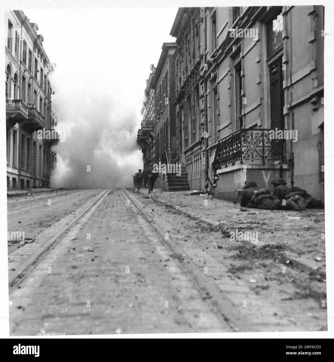 Urban warfare british army Cut Out Stock Images & Pictures - Alamy