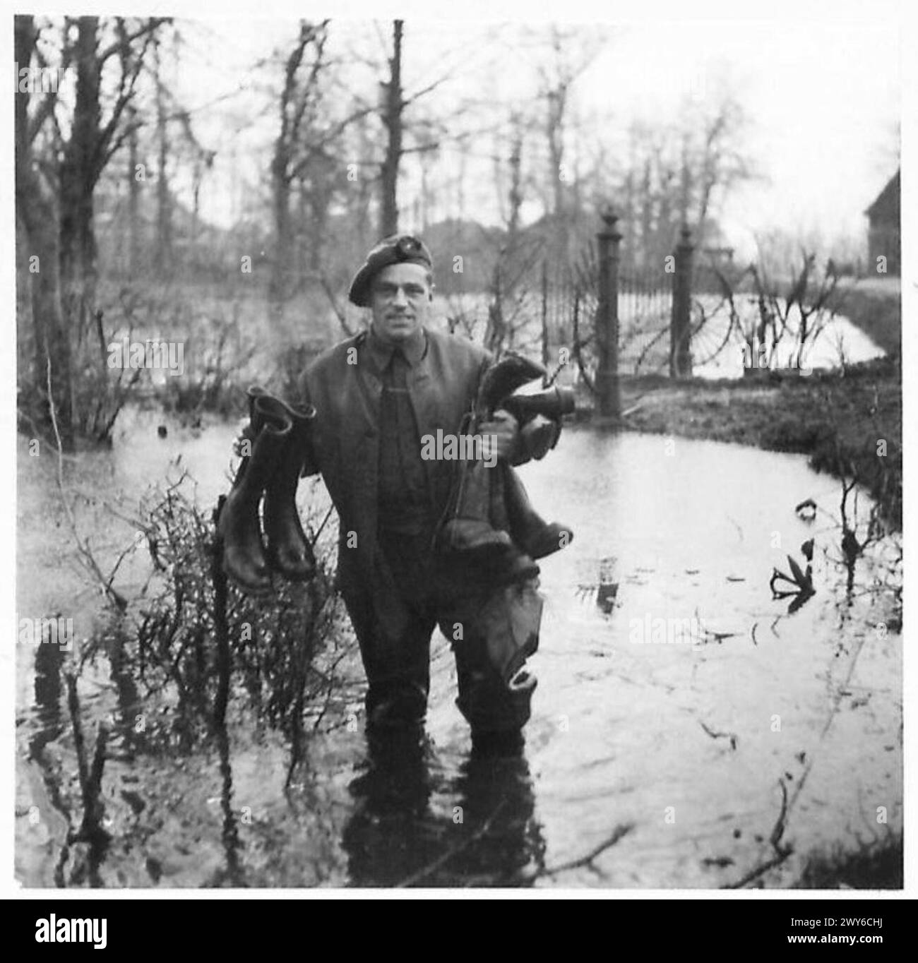 WEATHER CONDITIONS - Sgt. E. Templeman (Goole, Yorks of the Gloucester ...
