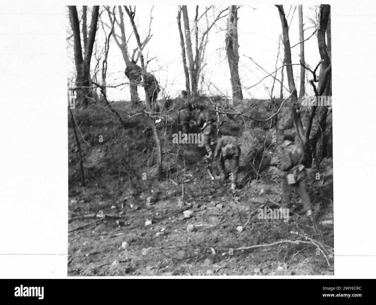 ASSAULT ON THE RHINE AND CAPTURE OF WESEL - A Commando patrol of the ...