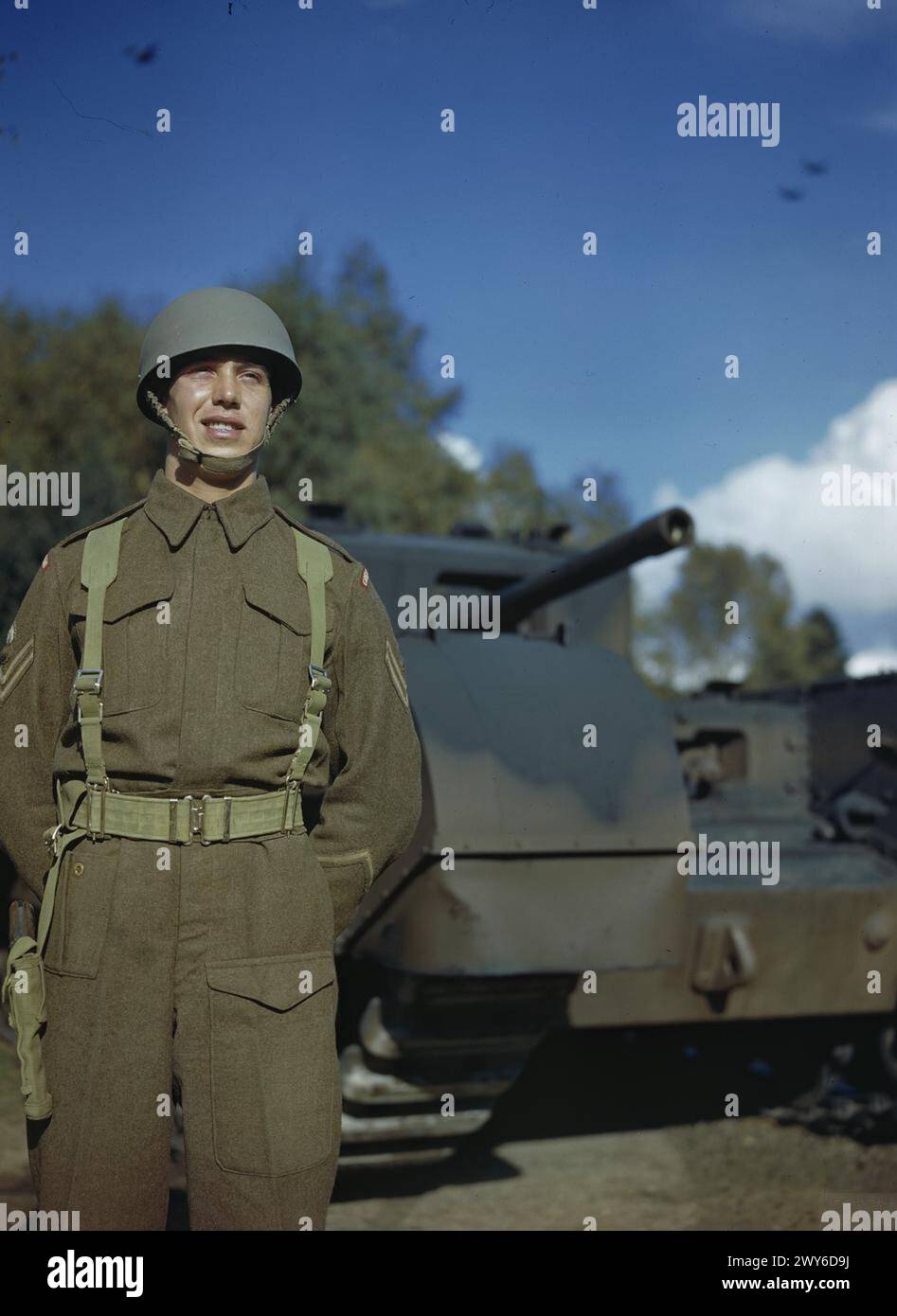 GUARDS ARMOURED TRAINING WING, PIRBRIGHT, SURREY, OCTOBER 1943 - A ...