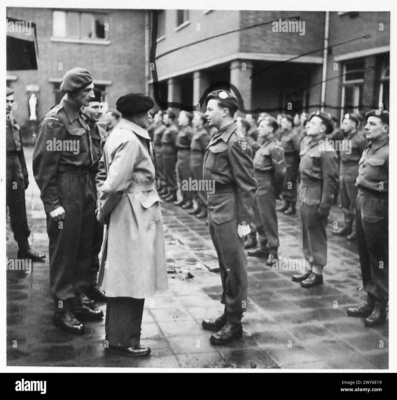 C-in-C INSPECTS HIS BODYGUARD - Pictures show the Commander-in-Chief ...