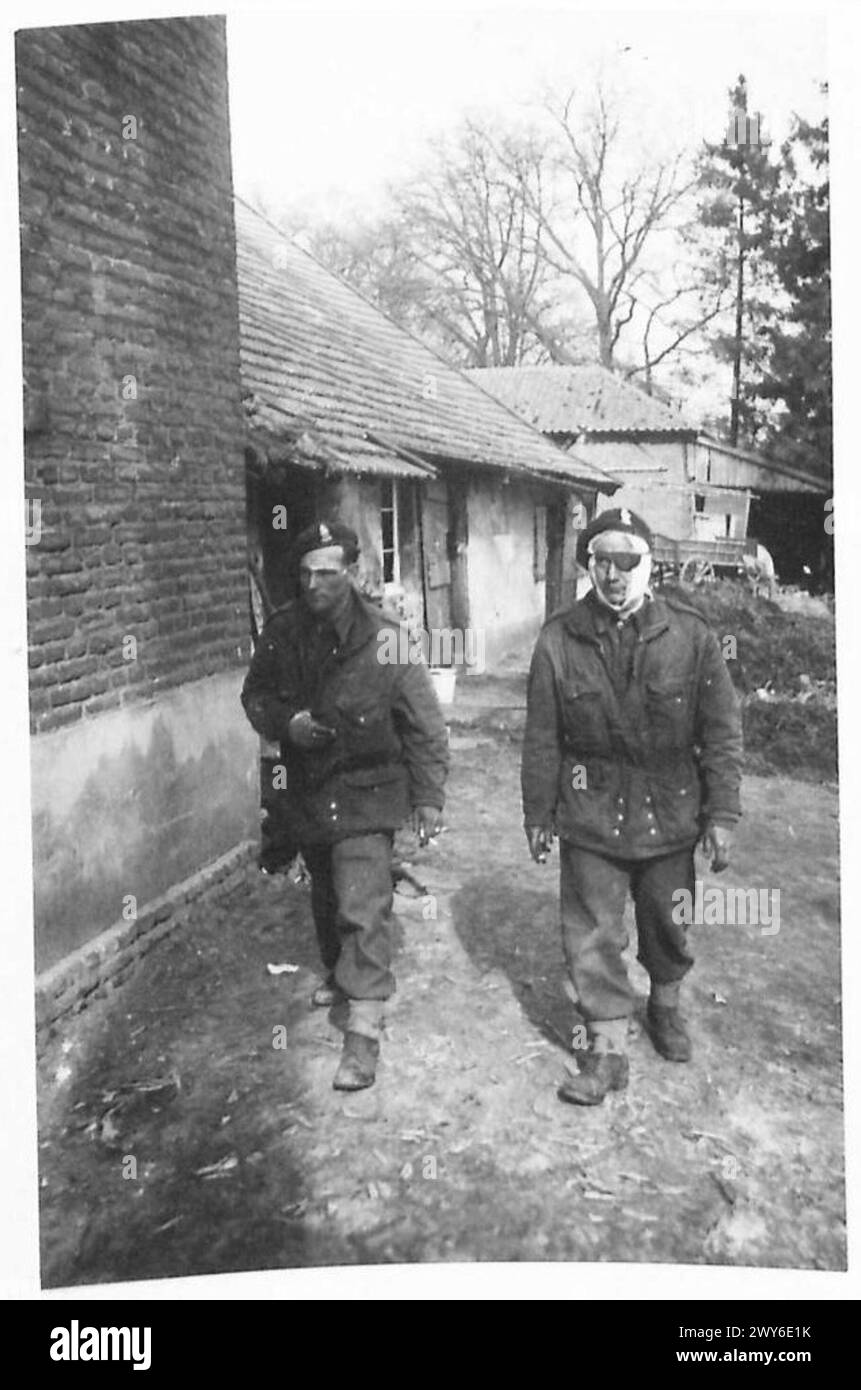 RHINE CROSSING - Wounded Airborne , British Army, 21st Army Group Stock ...