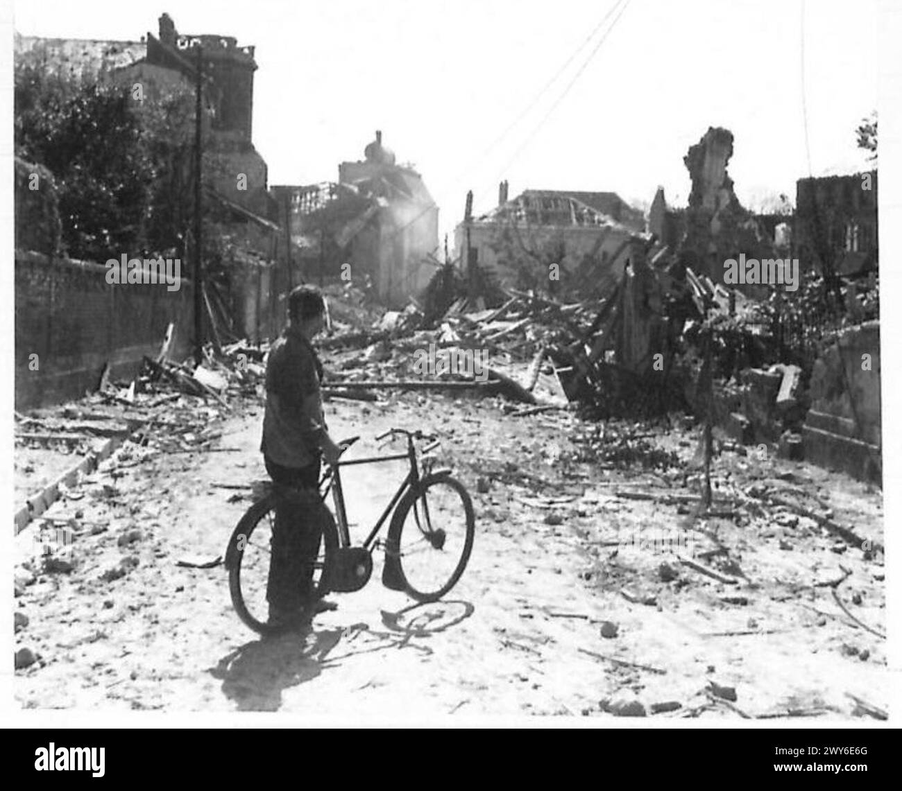Photographs show a bombed suburb of Le Havre, documenting destruction ...
