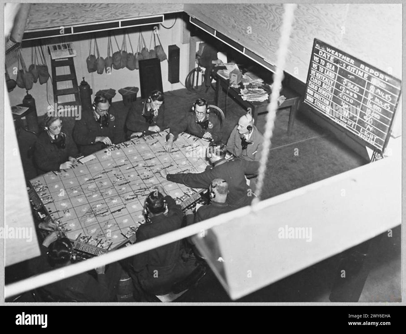 A ROYAL OBSERVER CORPS CENTRE AT WORK - For story see CH.11335 Picture ...