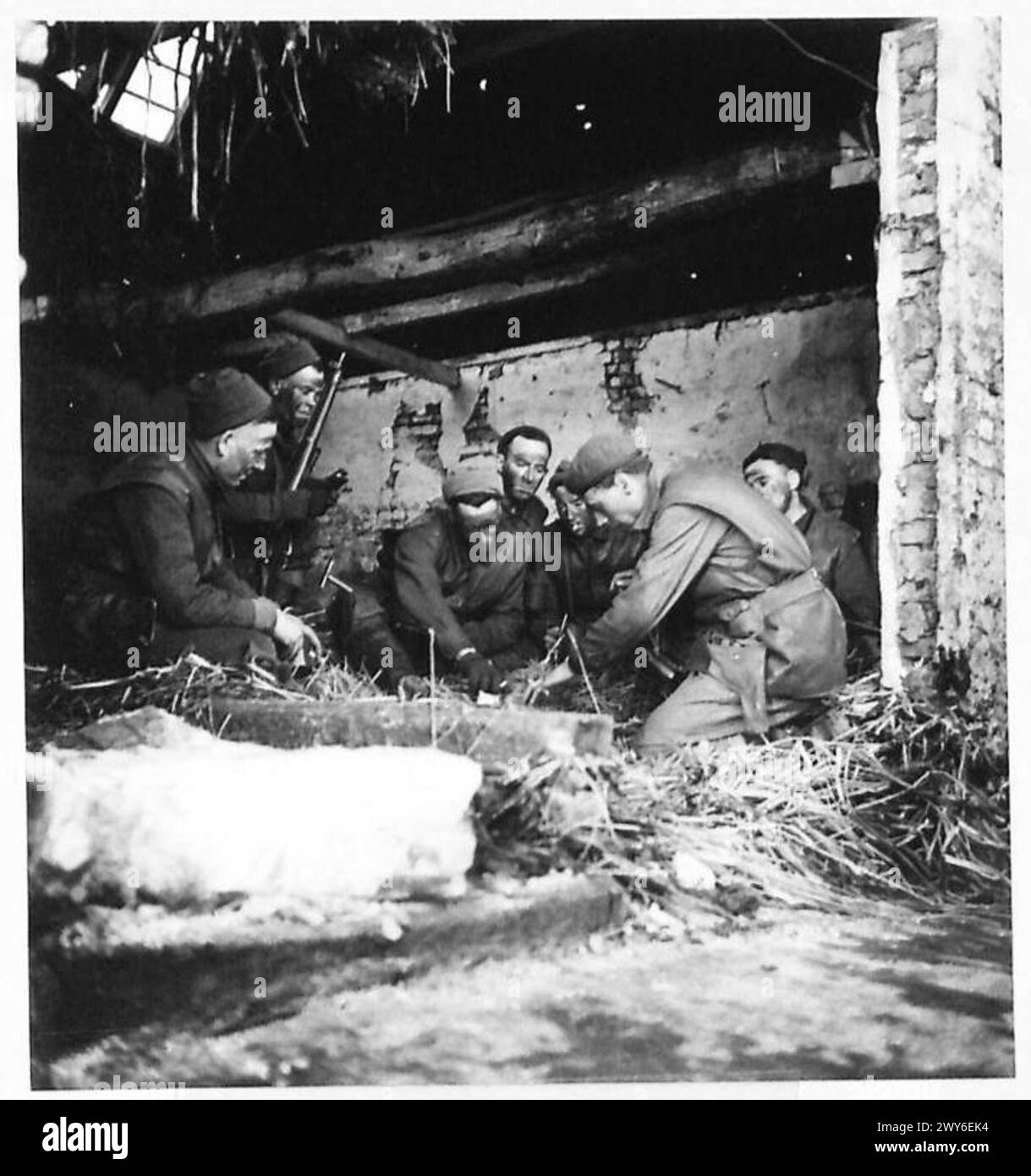 A British reconnaissance patrol in the Dunkirk perimeter gathers ...