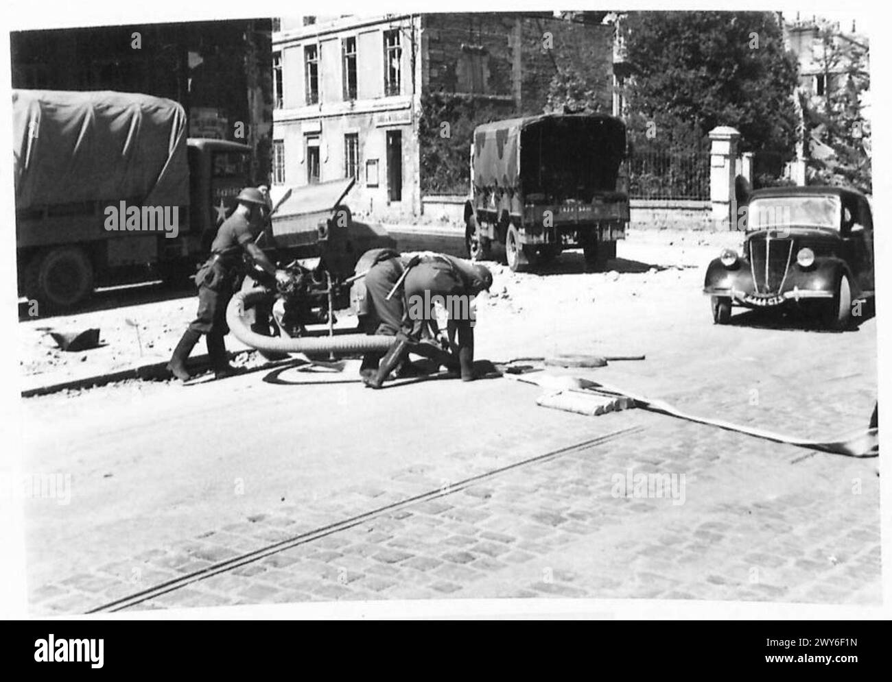 THE ARMY FIRE SERVICE - As soon as the team arrive at the scene of a ...