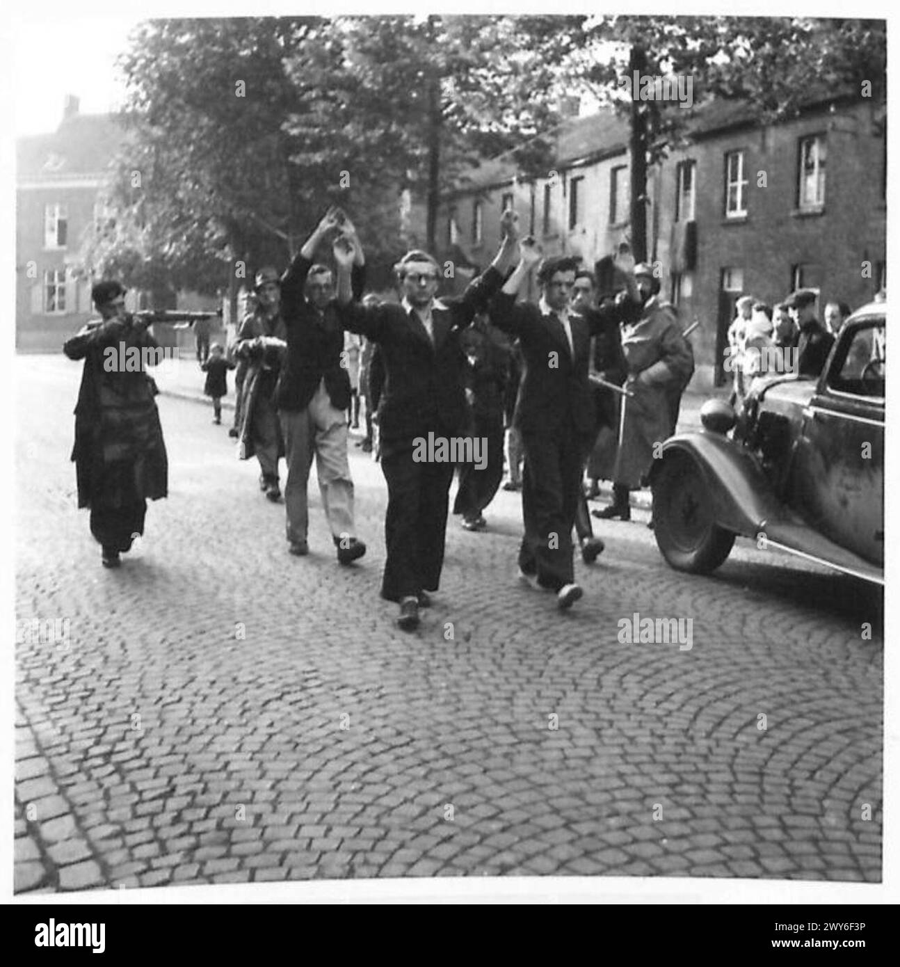 Patrol german soldiers during wwii Black and White Stock Photos ...