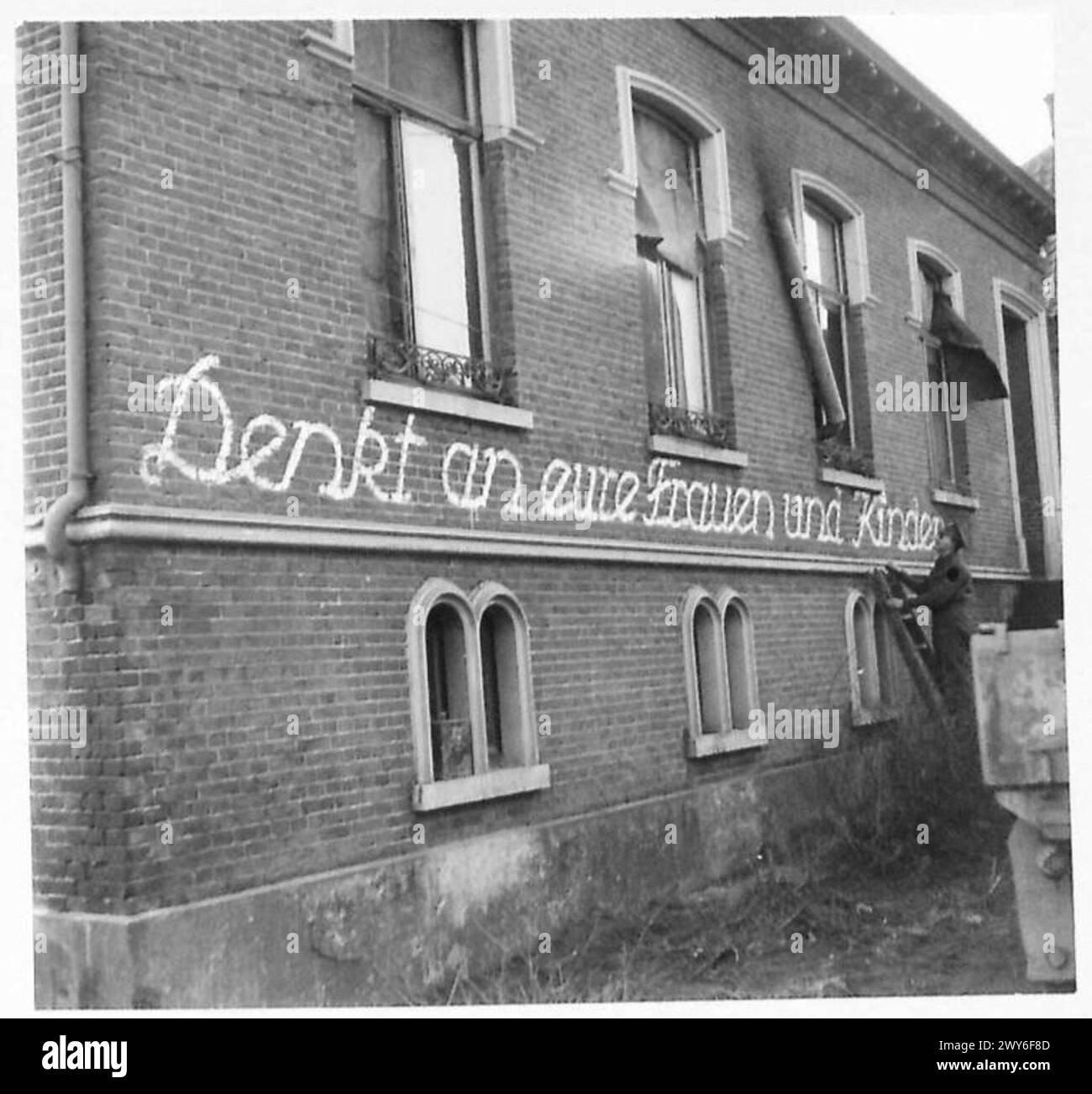 Reminder and motivational poster world war ii hi-res stock photography ...