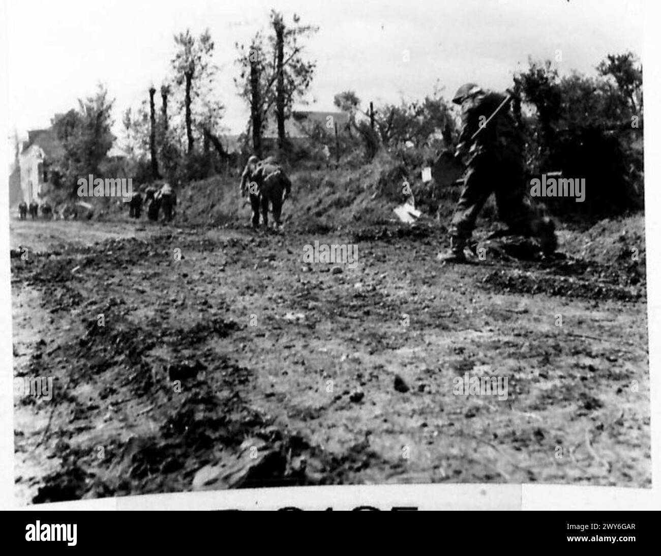 Consolidating positions hi-res stock photography and images - Alamy