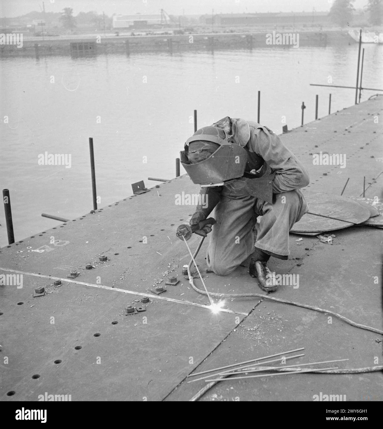 Yarrow shipbuilders hi-res stock photography and images - Alamy