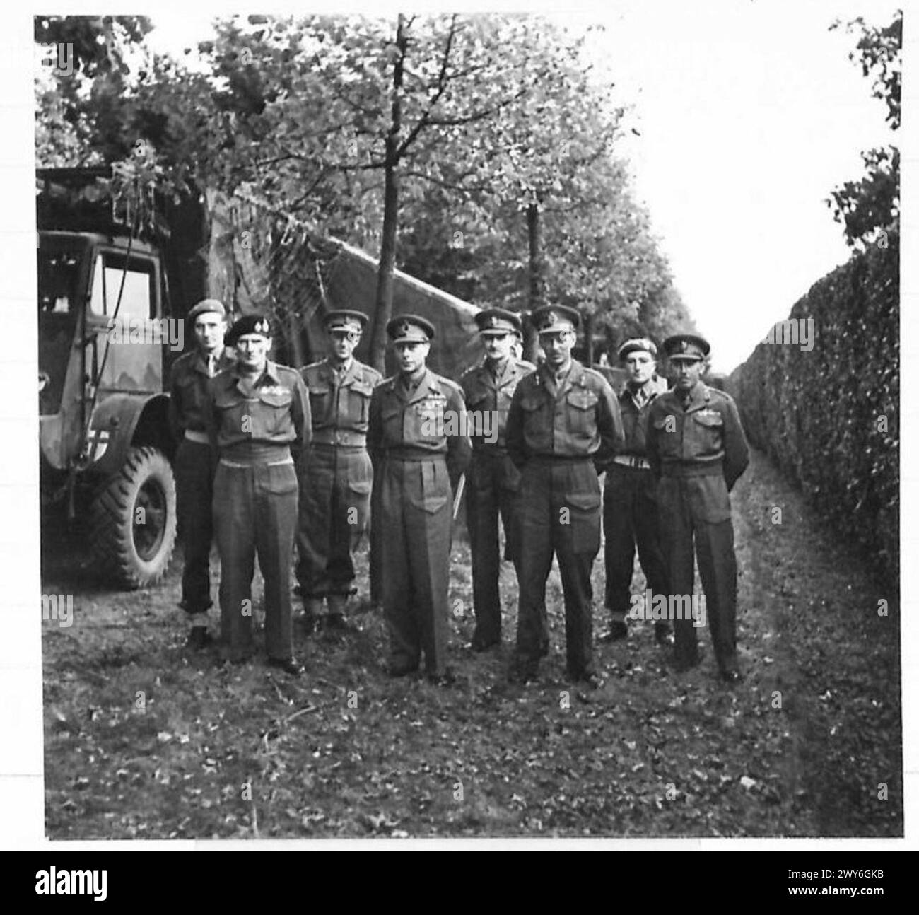 His Majesty the King visits British Army troops along with Field ...