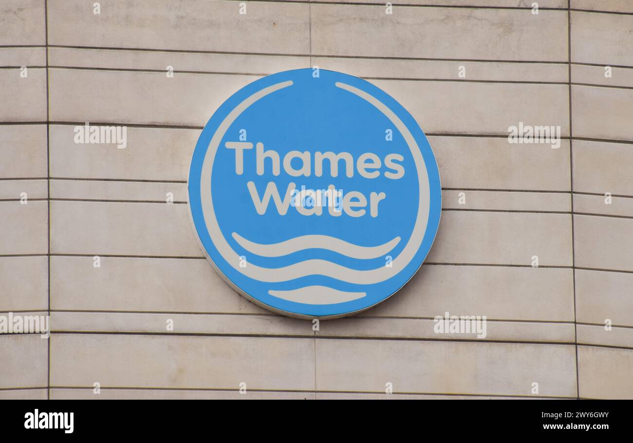 The headquarters of thames water in reading hi-res stock photography ...