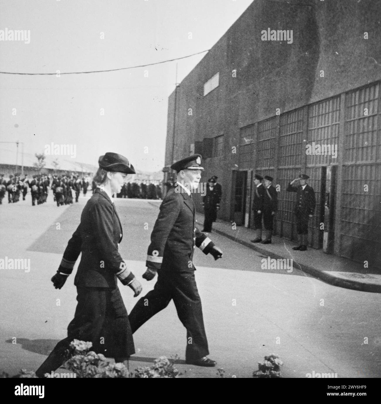 HRH THE DUCHESS OF KENT VISITS A WRNS UNIT AT A NAVAL TRAINING ...