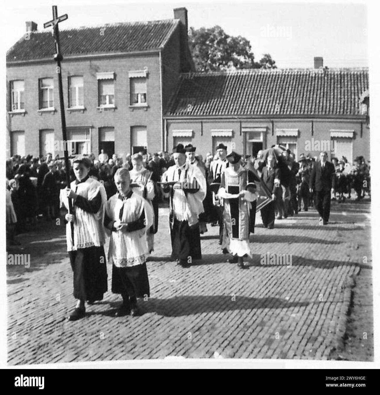 FUNERAL OF LEADER OF BELGIUM WHITE BRIGADE (FIGHTING BELGIUM) - The ...
