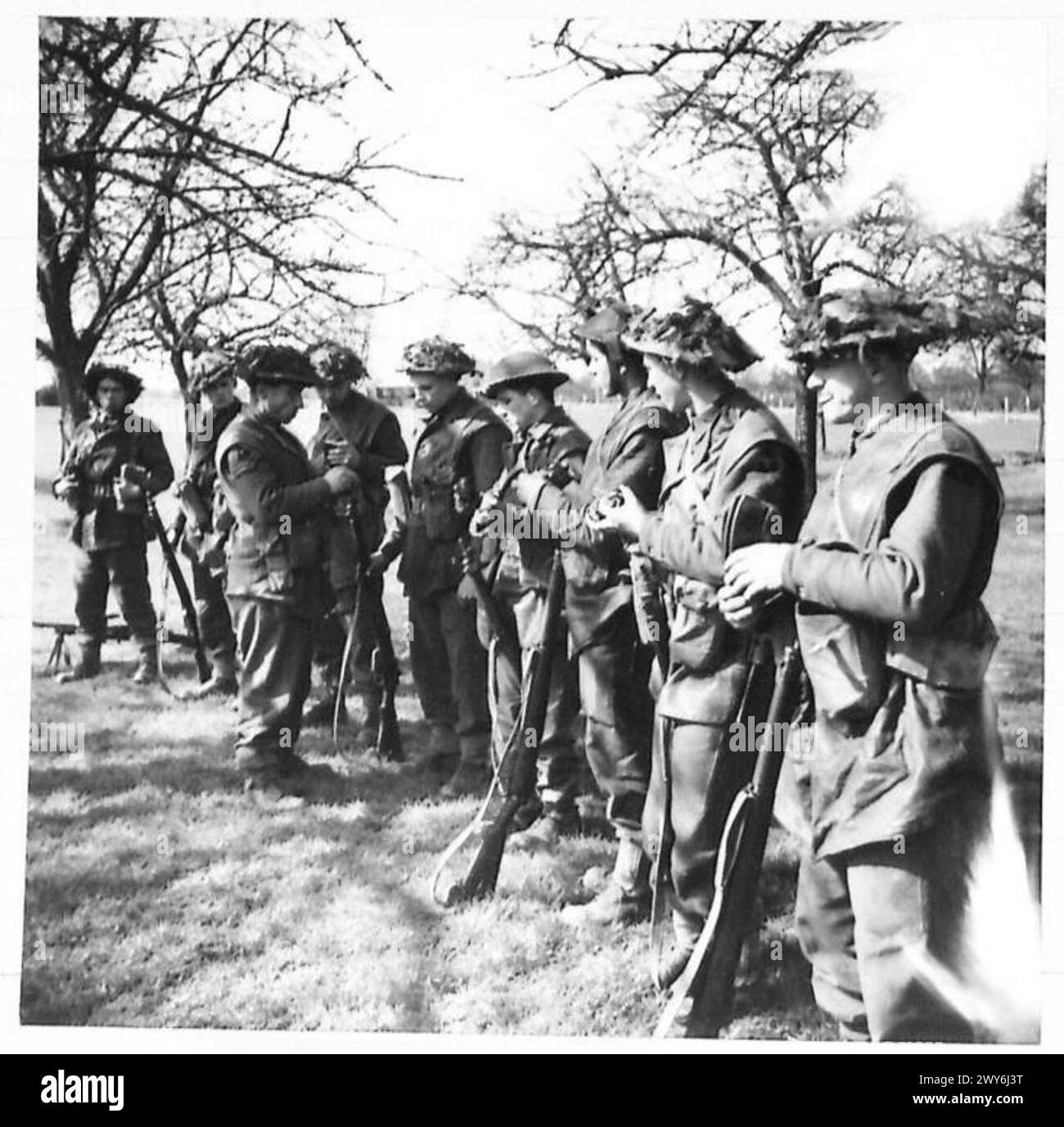 Counter weapons Black and White Stock Photos & Images - Alamy