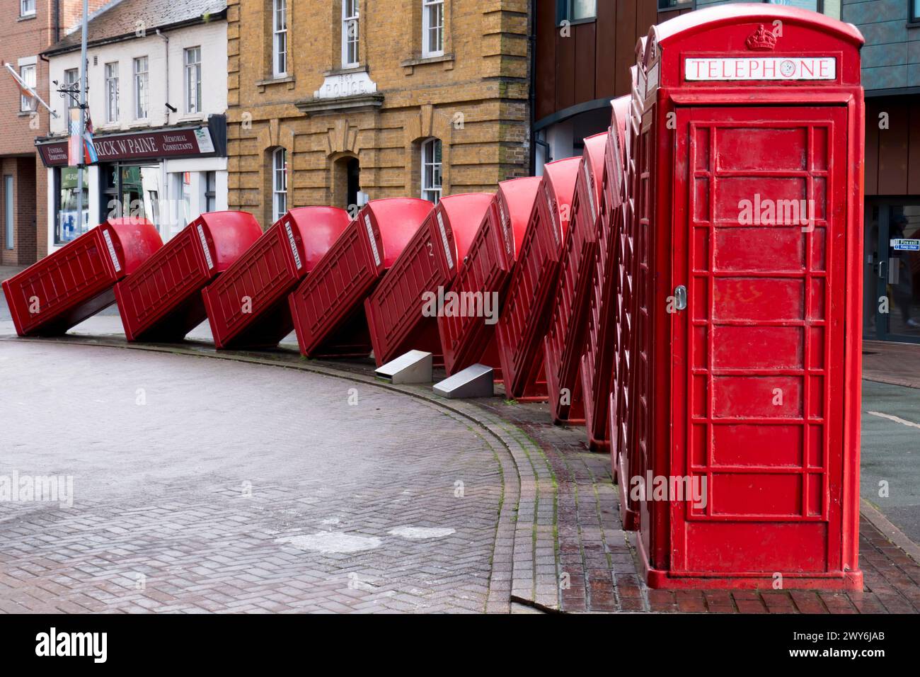 Out of order phoneboxes hi-res stock photography and images - Alamy
