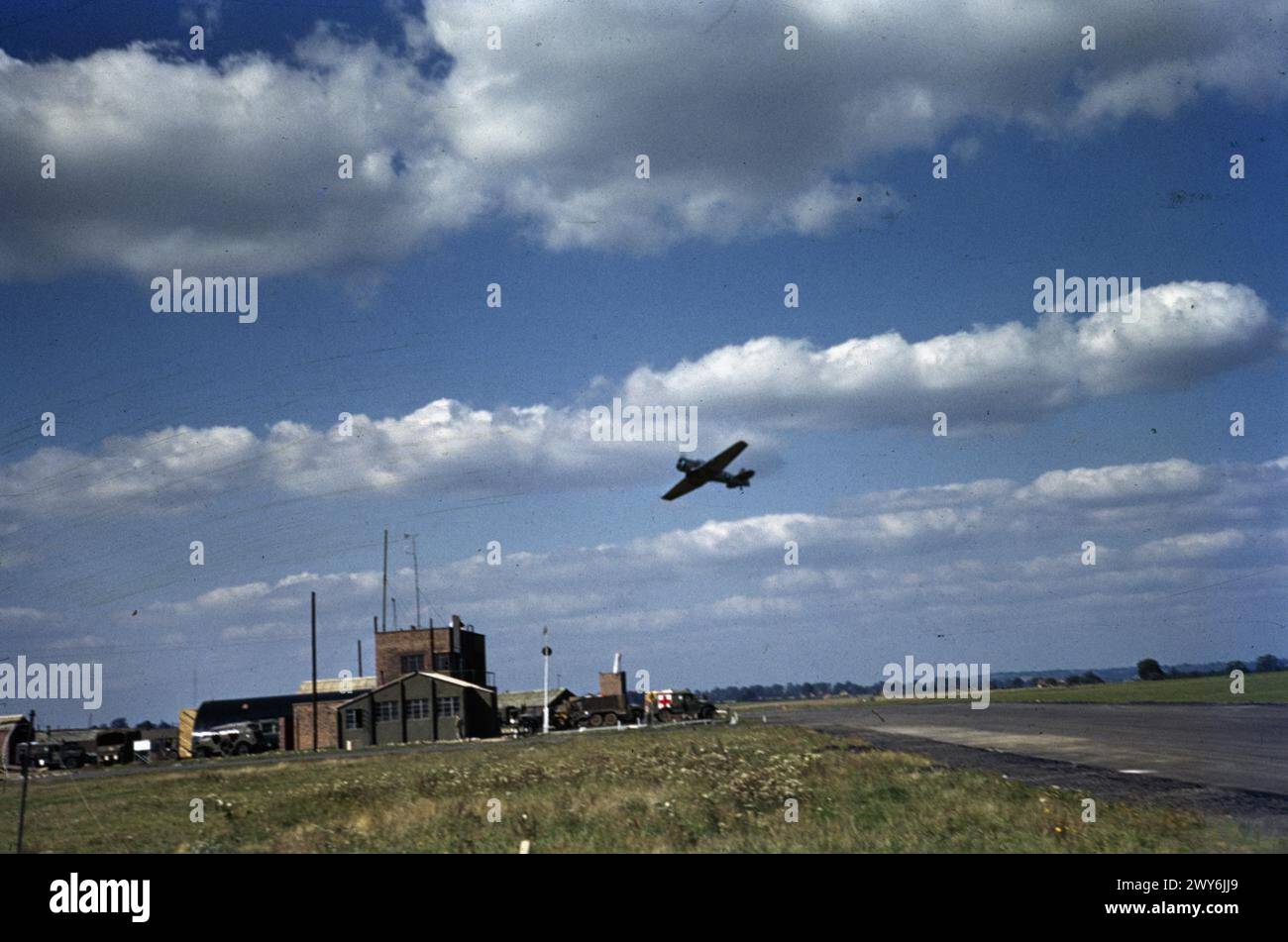 AIRCRAFT OF THE 7TH PHOTOGRAPHIC GROUP, 8TH UNITED STATES ARMY AIR ...