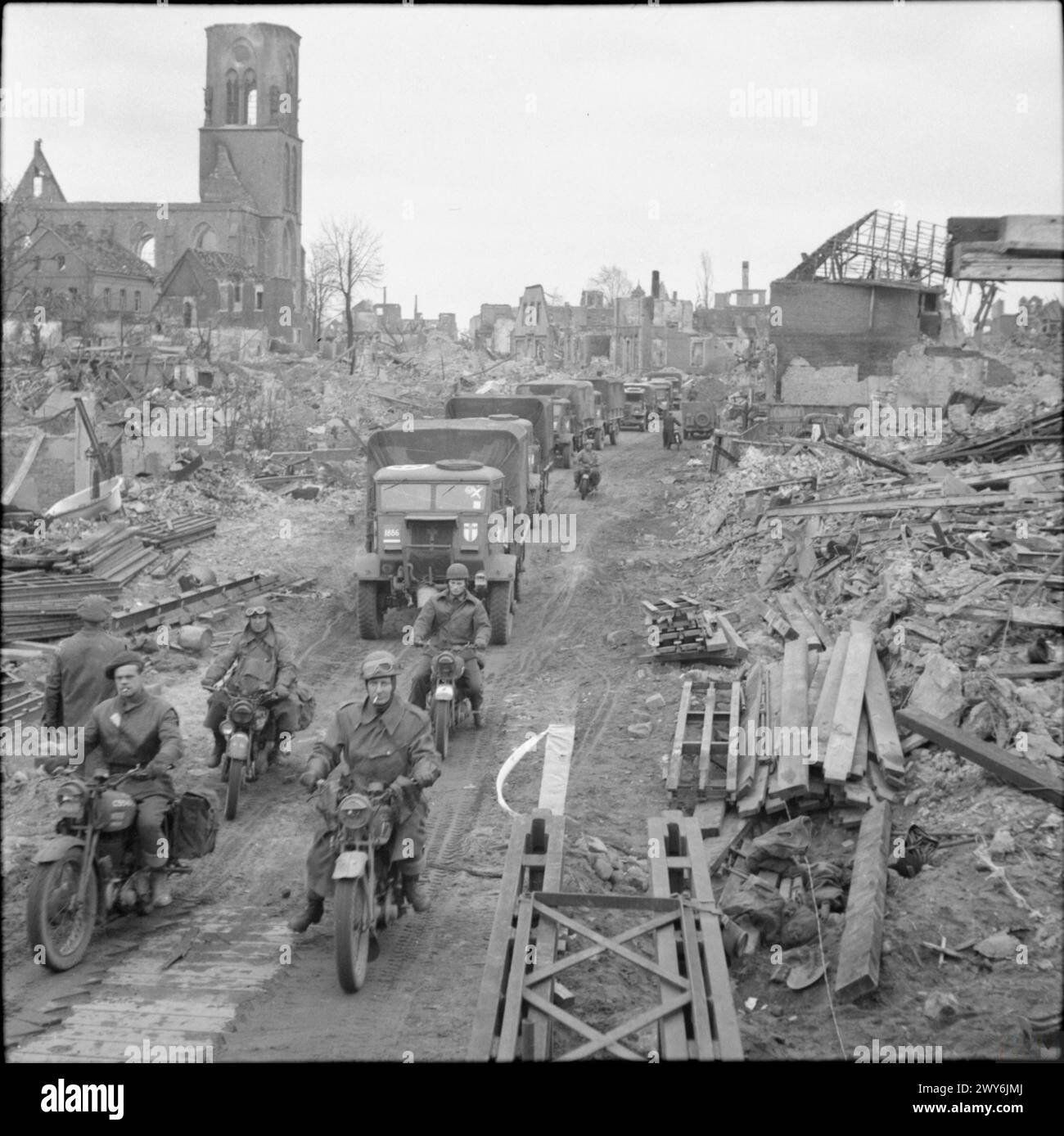 THE BRITISH ARMY IN NORTH-WEST EUROPE 1944-45 - Trucks and motorcycles ...