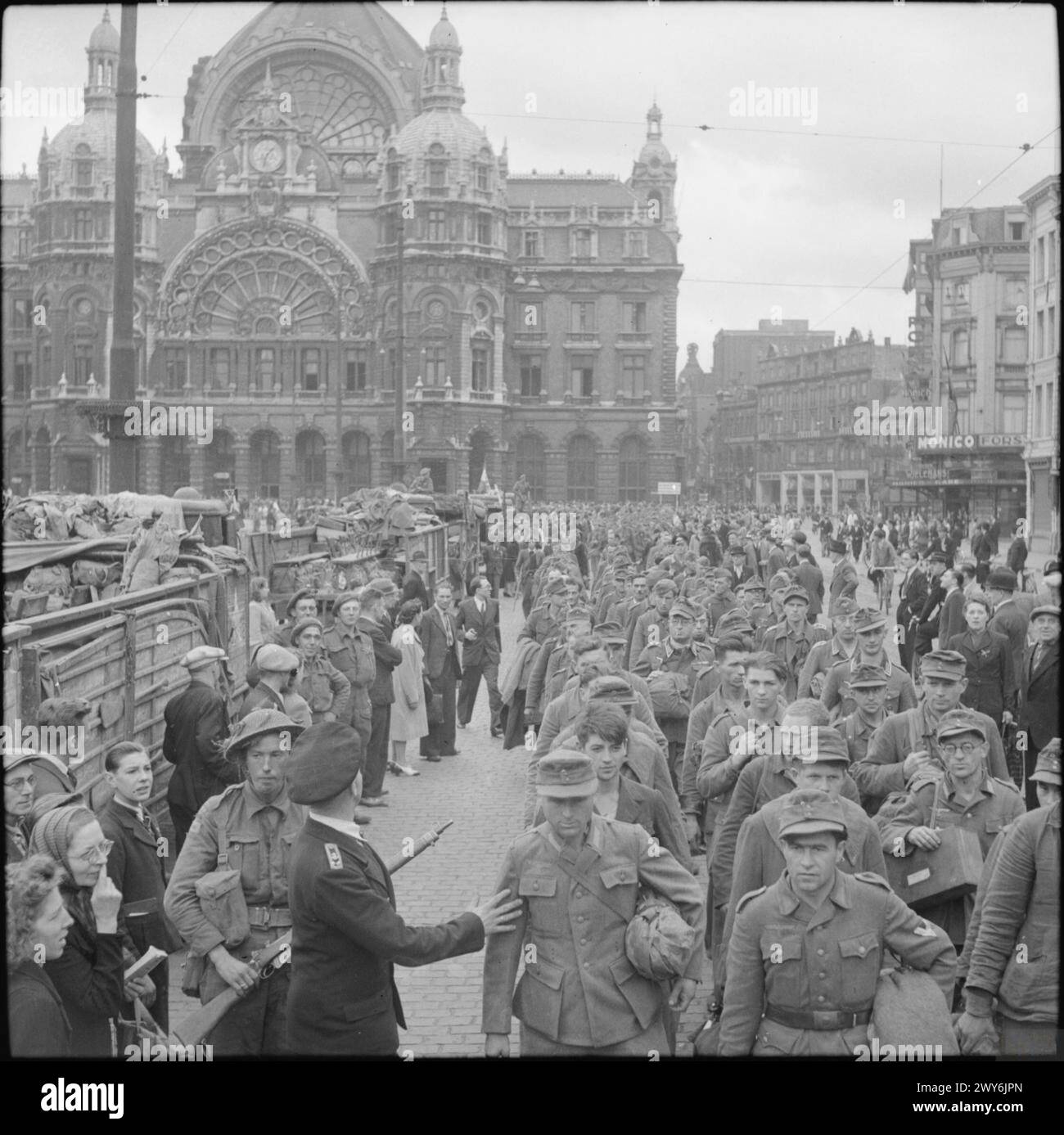 THE BRITISH ARMY IN NORTH-WEST EUROPE 1944-45 - German prisoners being ...