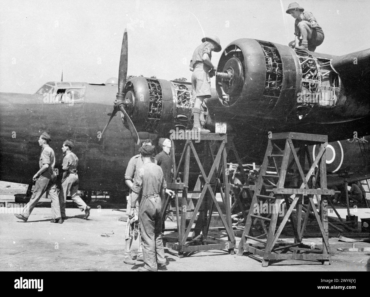 ROYAL AIR FORCE OPERATIONS IN THE FAR EAST, 1941-1945. - Mechanics ...