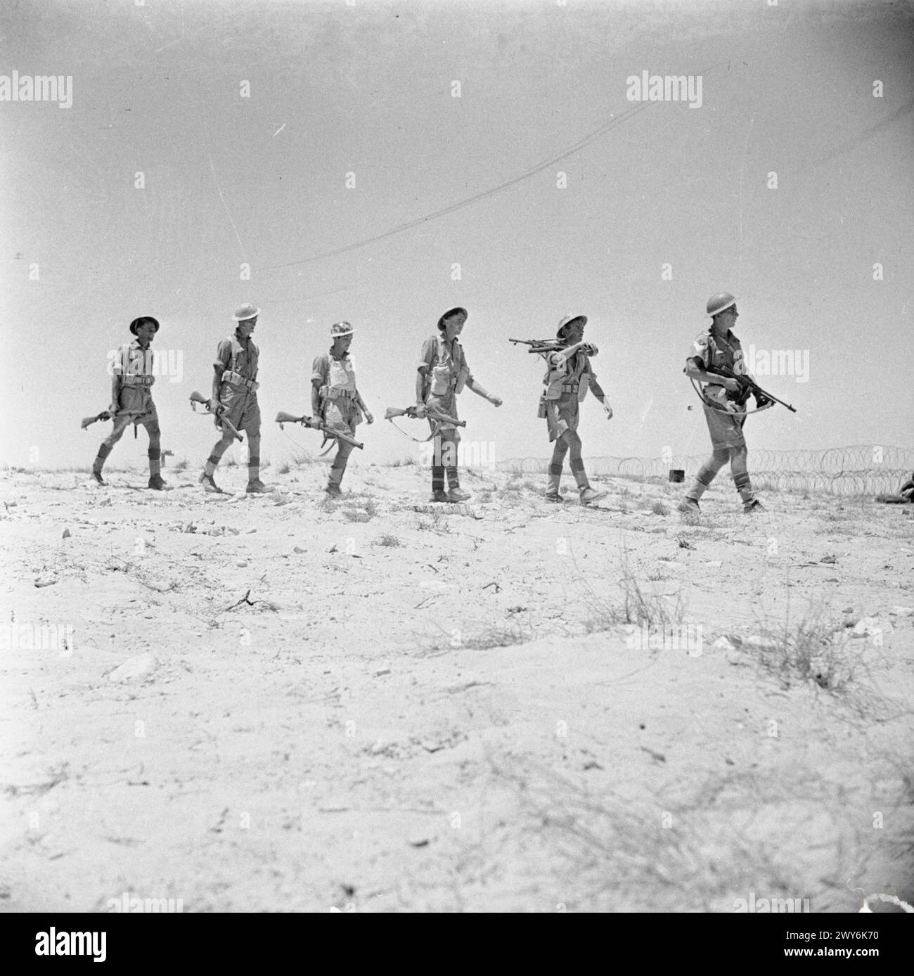 British army section patrol hi-res stock photography and images - Alamy