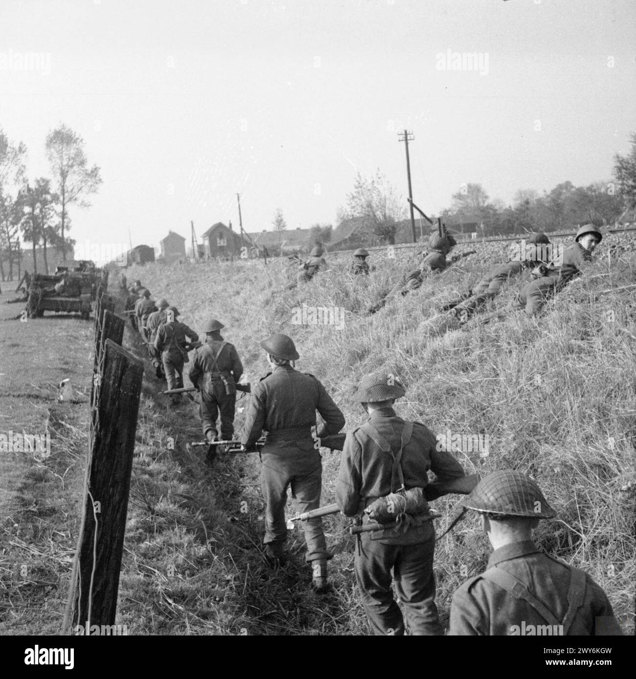 THE BRITISH ARMY IN NORTH-WEST EUROPE 1944-1945 - Infantry of 4th Welch ...