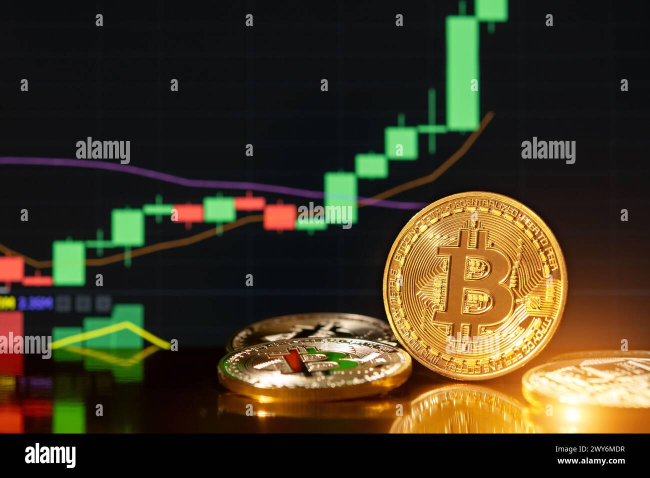 Cryptocurrency rates hi-res stock photography and images - Alamy
