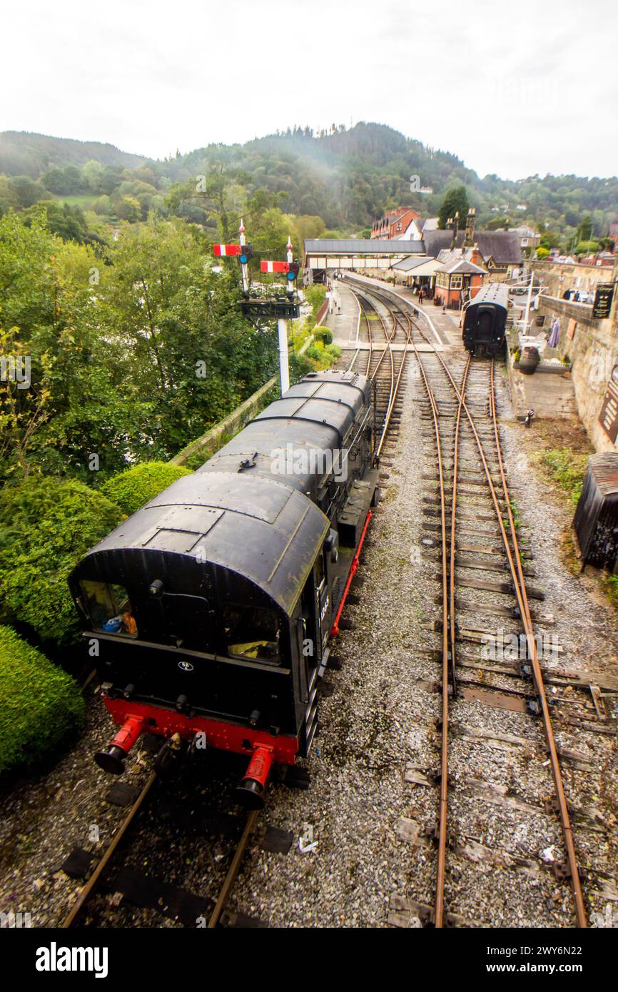 Train at the Historic train station of the Welsh Town of Llangollen ...