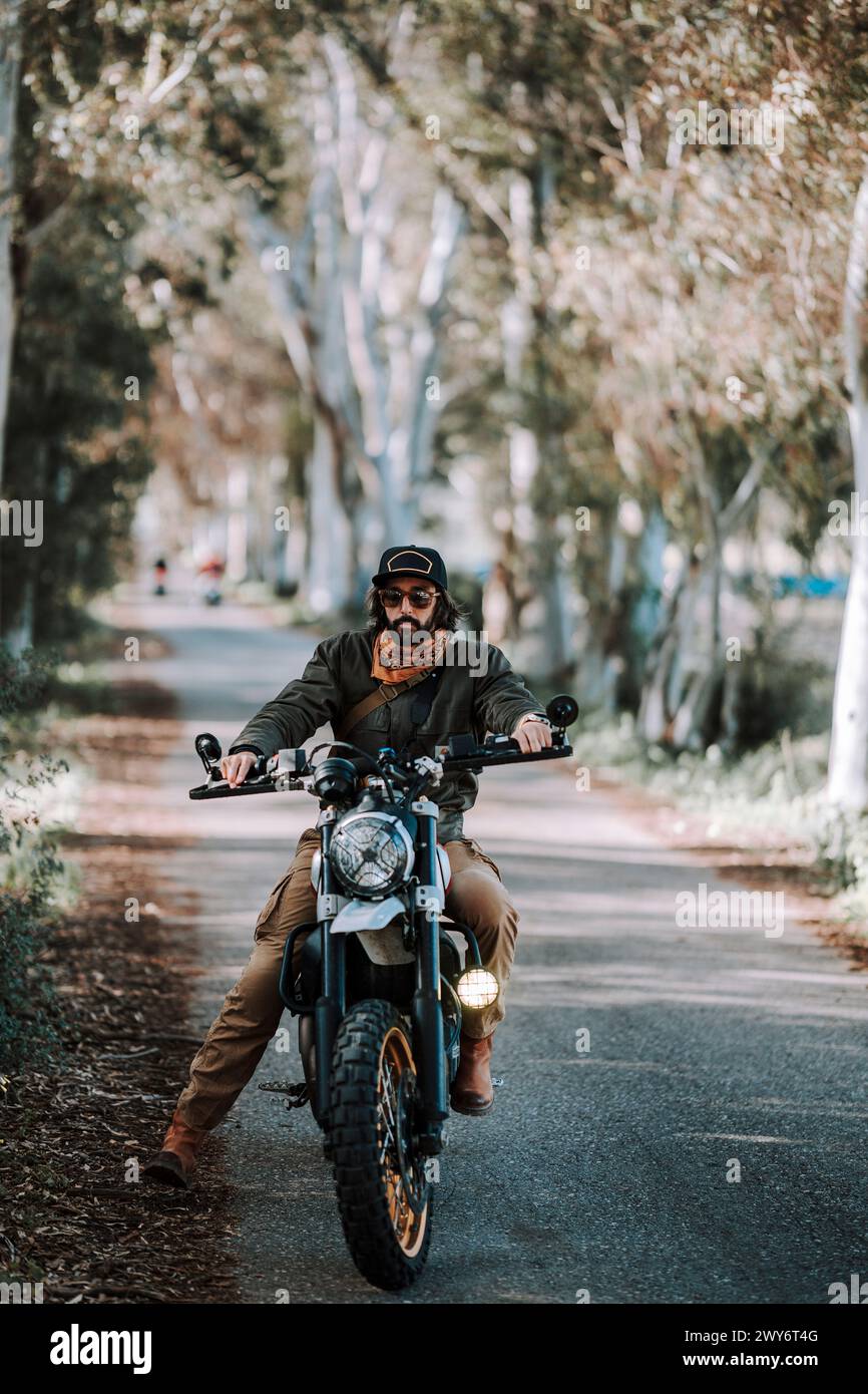 Motorcycle chopper highway helmet hi-res stock photography and images ...