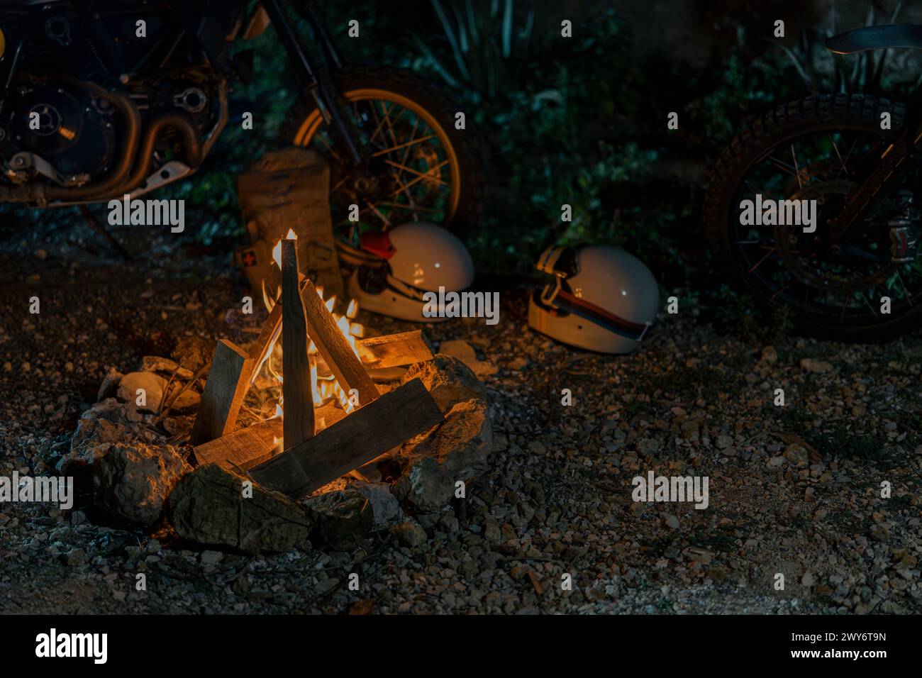Firelight hi-res stock photography and images - Alamy