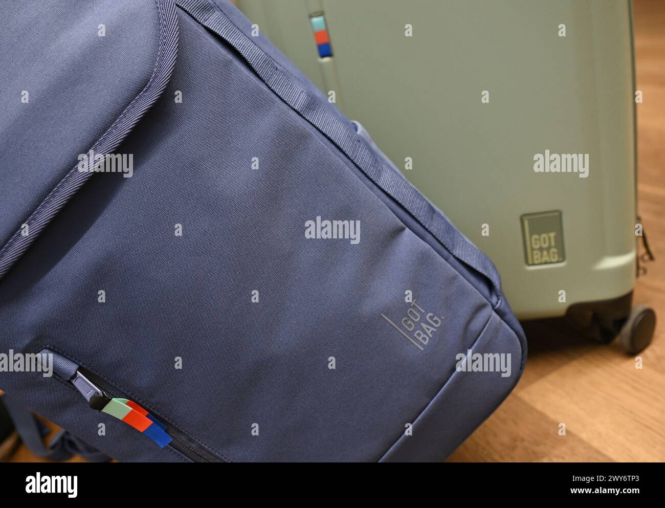 Plastic bag ocean dpa hi-res stock photography and images - Alamy