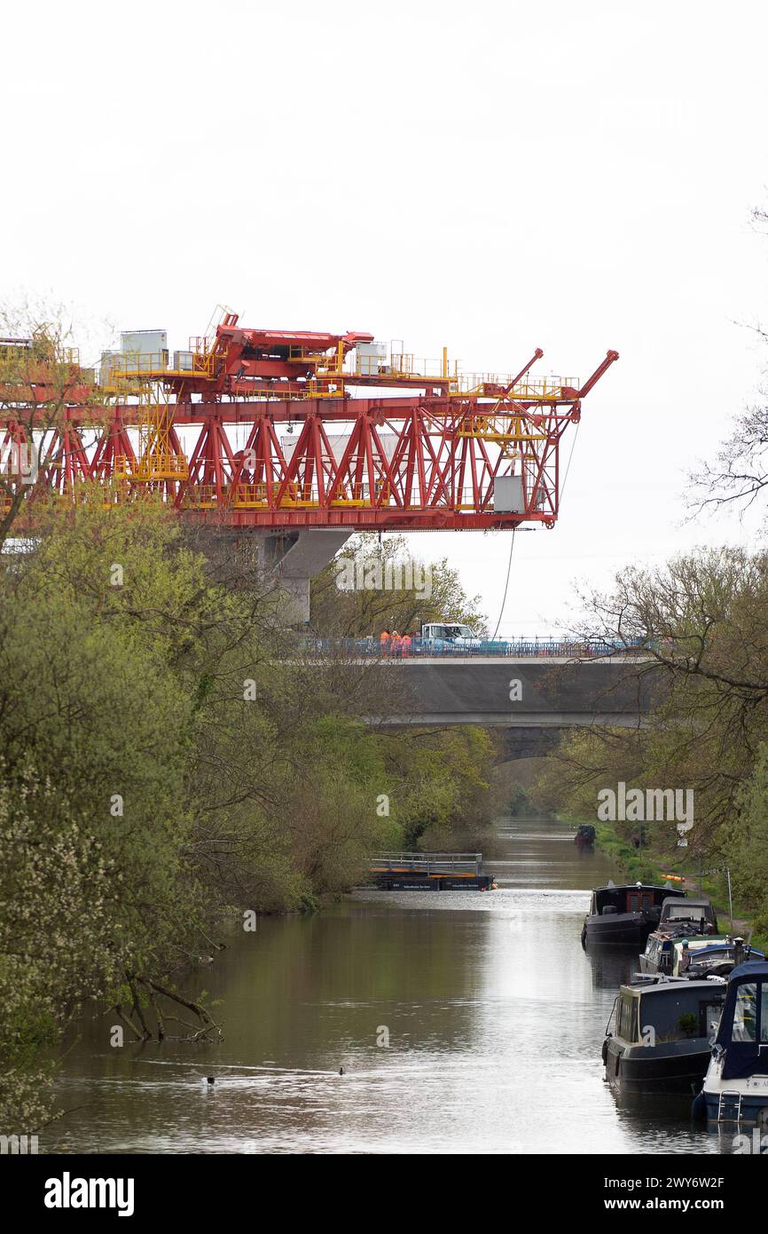 Harefield, UK. 4th April 2024. HS2 are continuing work on the High Speed Rail 2 Colne Valley ...