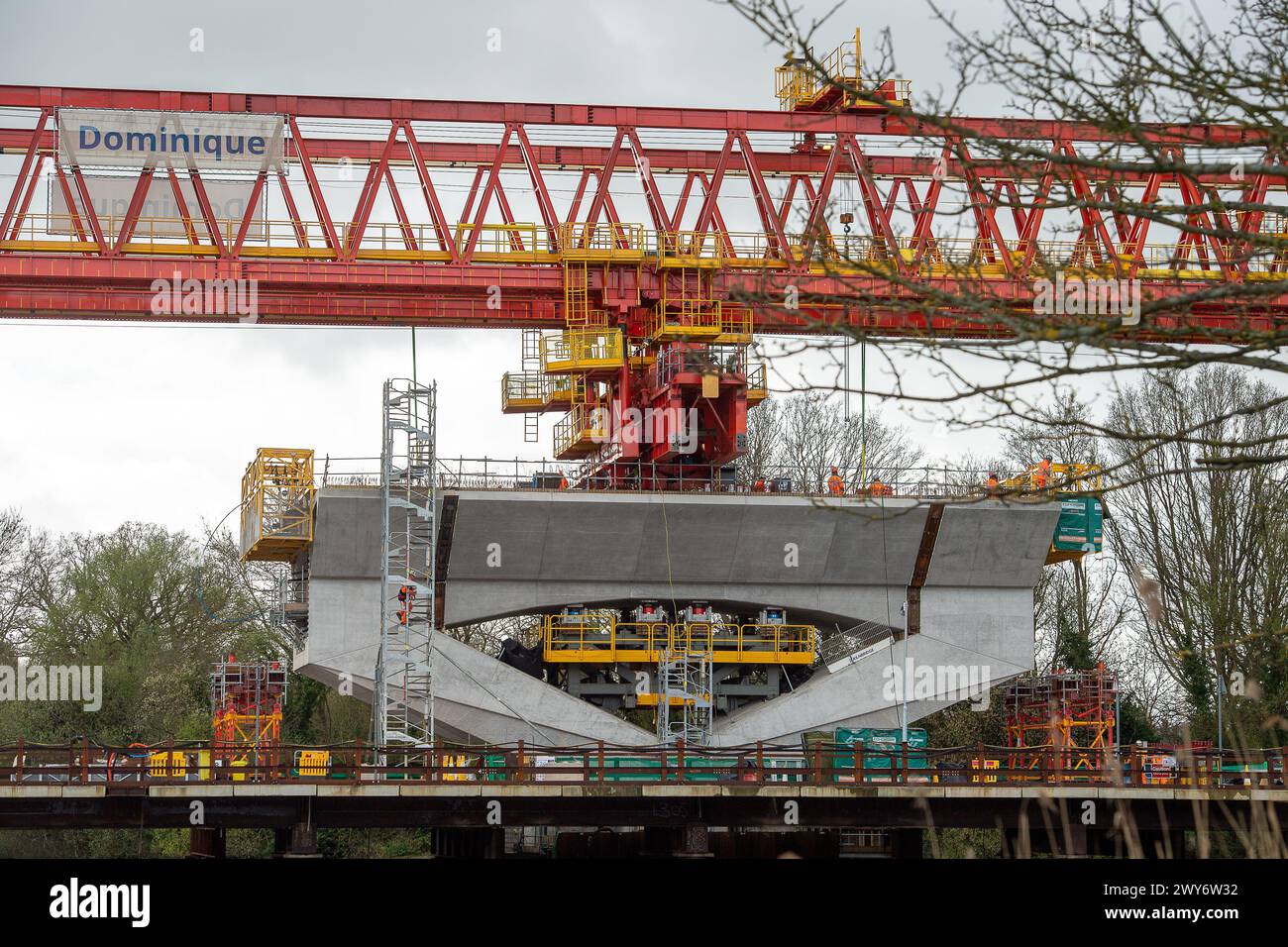 Harefield, UK. 4th April 2024. HS2 are continuing work on the High Speed Rail 2 Colne Valley ...
