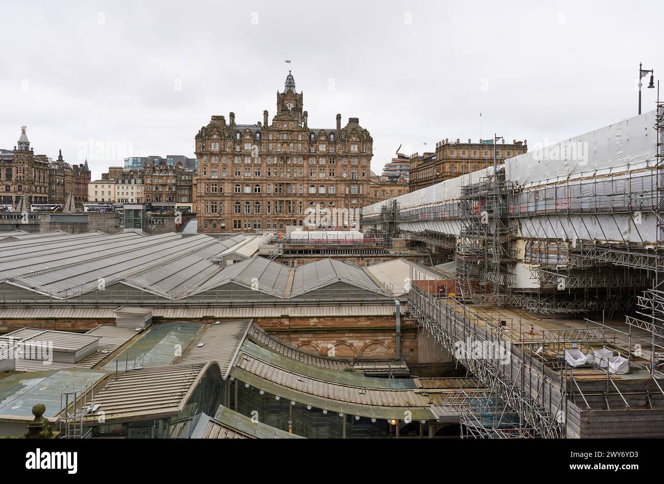 Waverley railway station in Edinburgh, Scotland, UK Stock Photo - Alamy