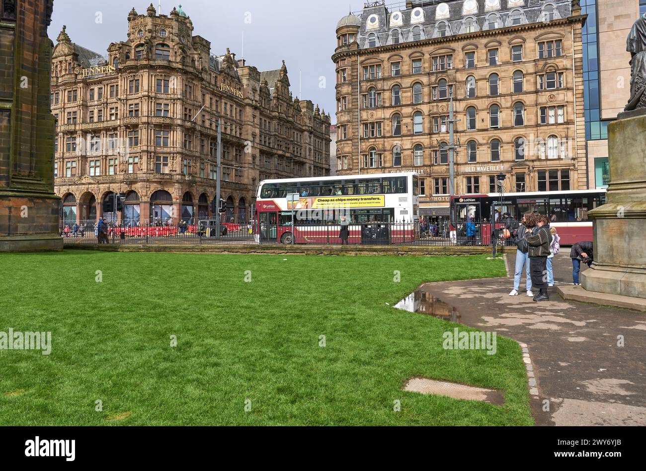 Exploring edinburgh hi-res stock photography and images - Alamy