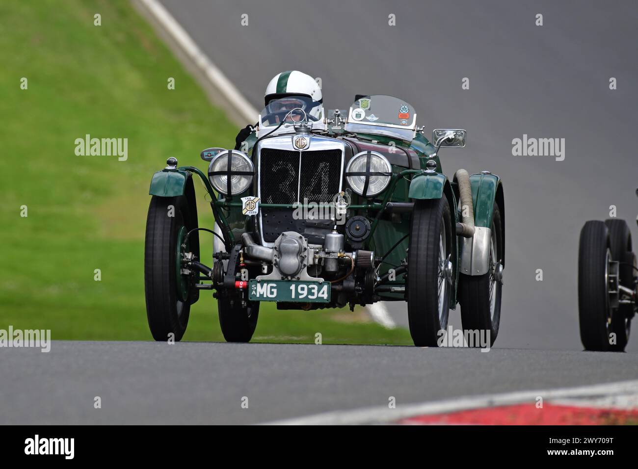 Cars built from 1929 to 1936 hi-res stock photography and images - Alamy